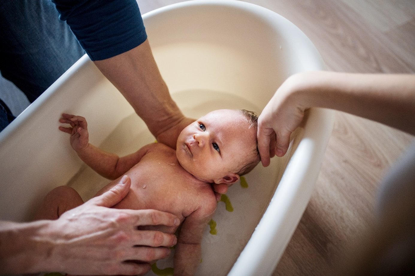 Baby s First Bath Happiest Baby Australia